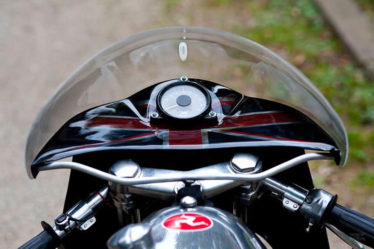 Triumph Seeley Triley by Vincent Michel