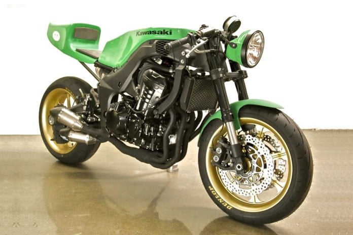 Custom Kawasaki Z1000 by Lossa Engineering