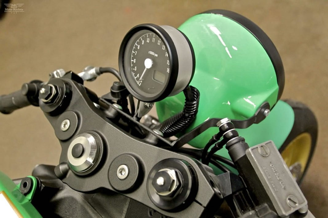 Custom Kawasaki Z1000 by Lossa Engineering
