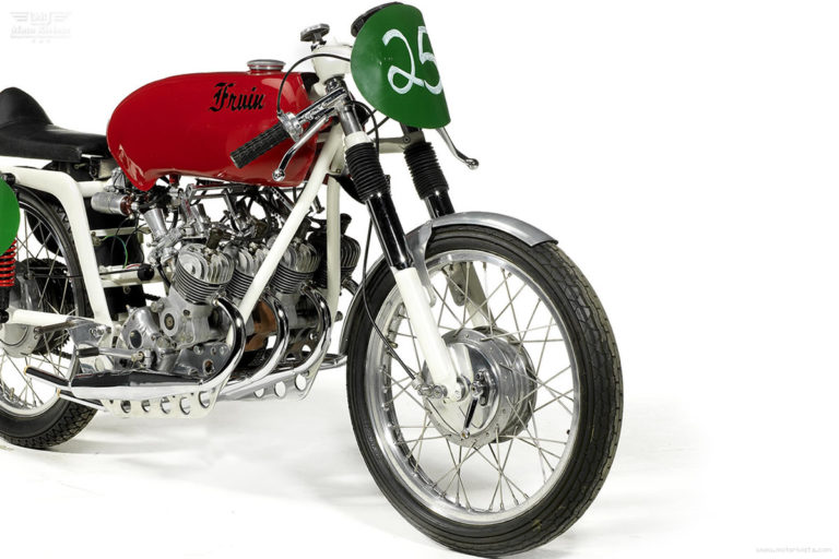 Fruin 200cc a Classic Racing Motorcycle