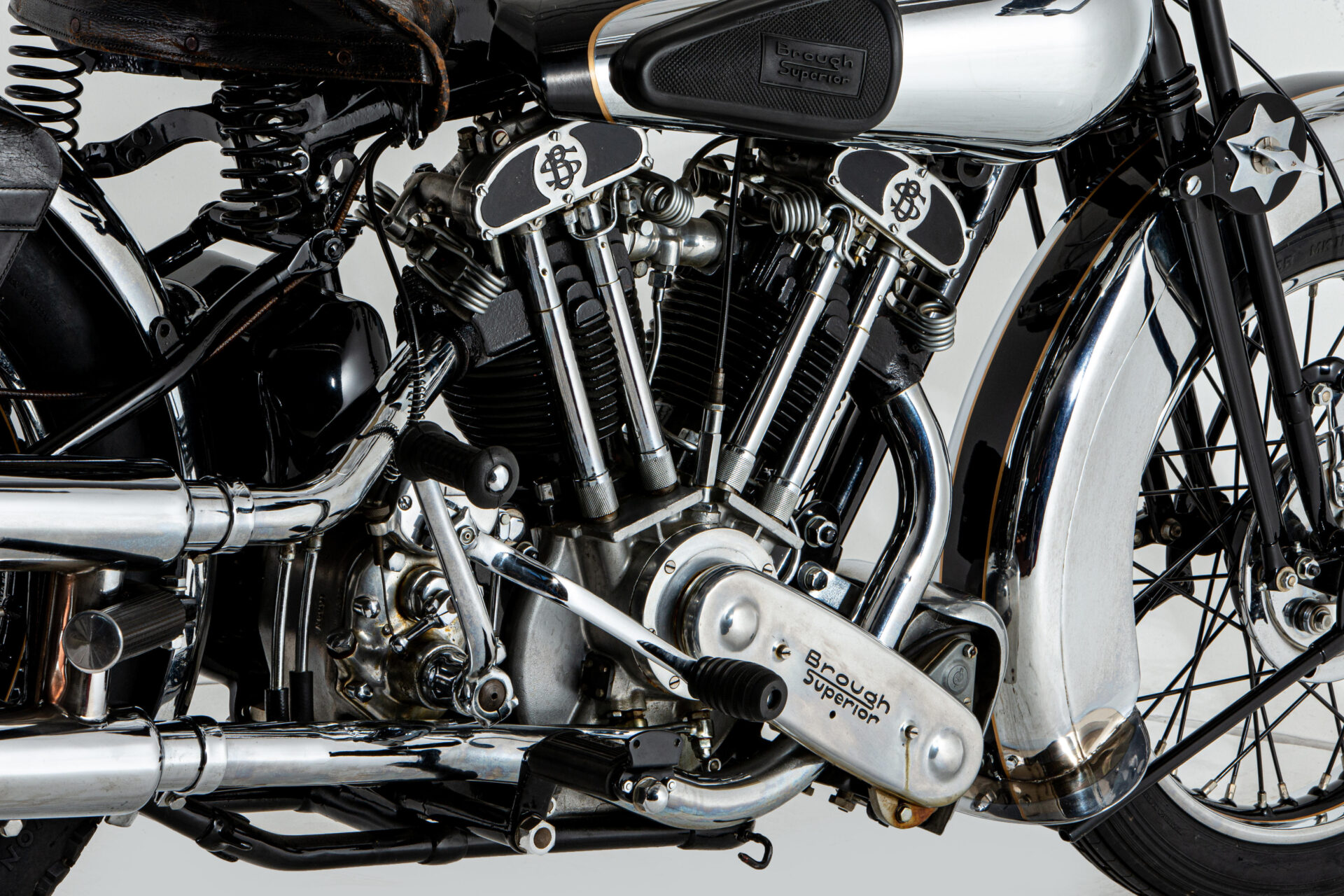 Discovering the Iconic 1936 Brough Superior 982cc SS100